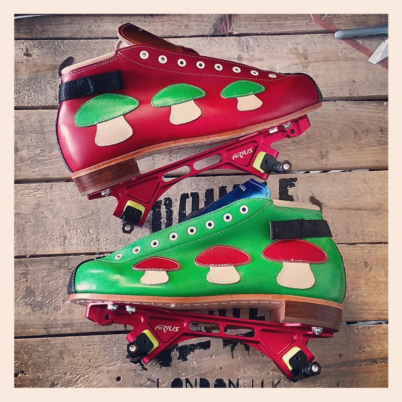 Riedell 495 Custom ColorLab Skates – Double Threat Skates